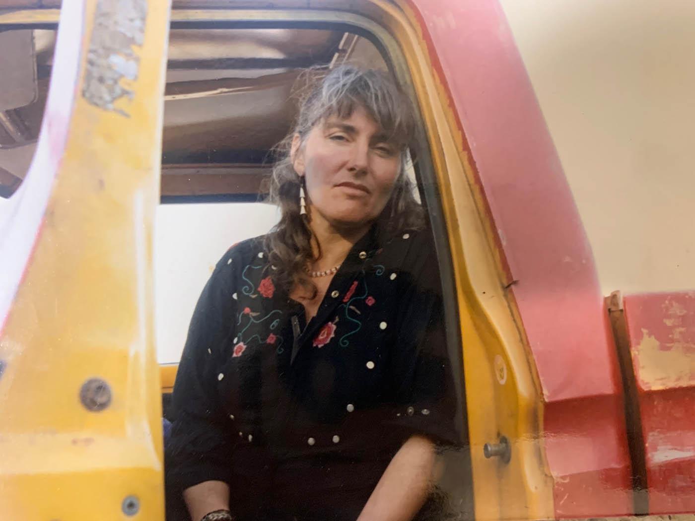 Sue Taylor, artist and weaver, dies at 79 - Point Reyes Light